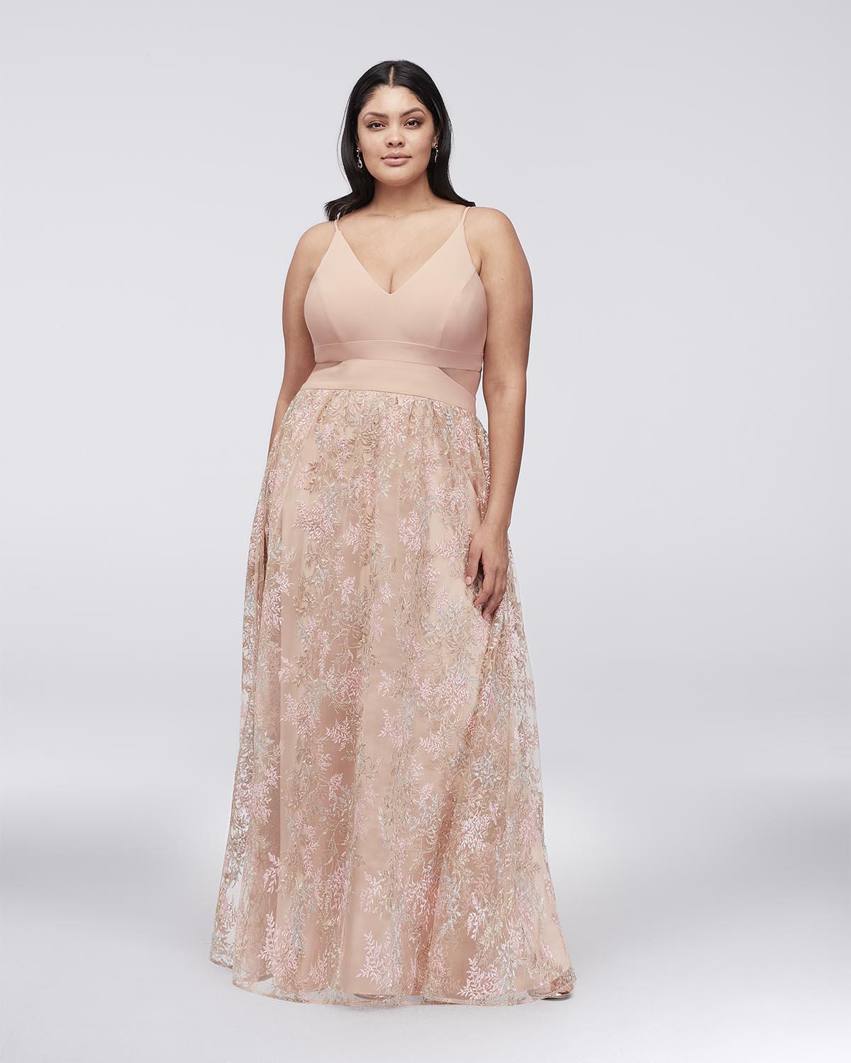 La moda para mujeres de tallas grandes en ocasiones de fiesta ...